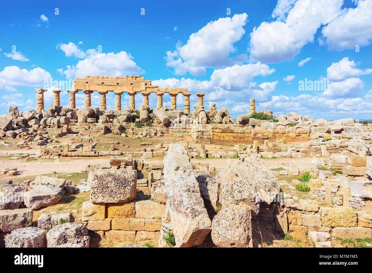 Acropolis of selinus temple hi-res stock photography and images - Alamy