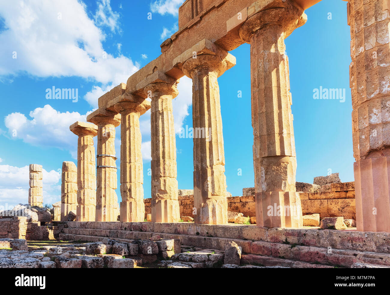 Acropolis of selinus temple hi-res stock photography and images - Alamy