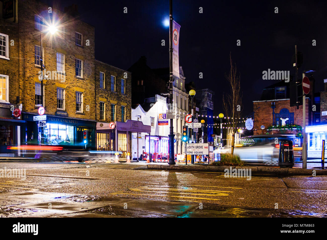 One angel square hi-res stock photography and images - Alamy