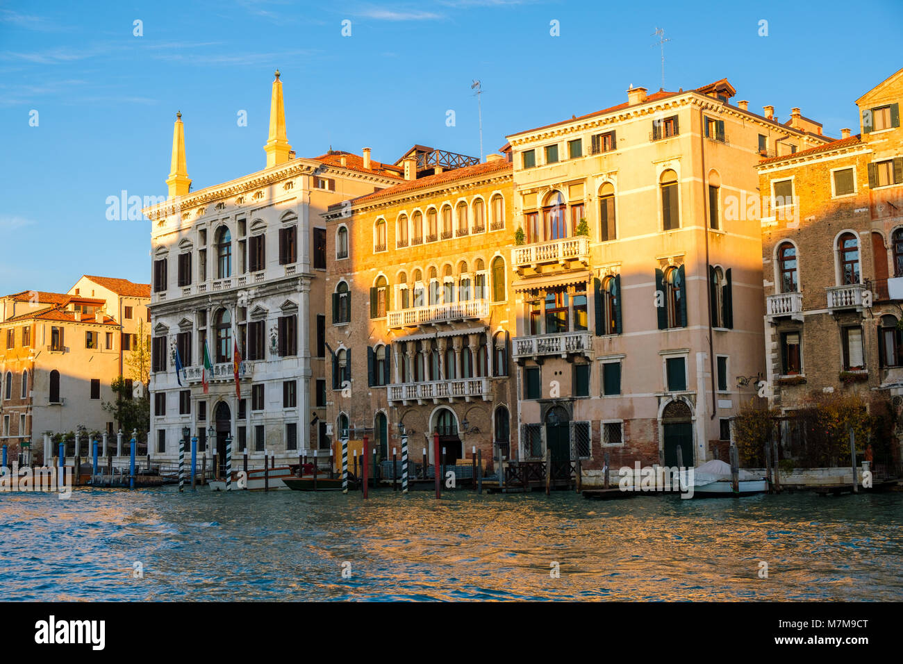Ancient architecture traditional buildings in Grand Canal, Venice ...