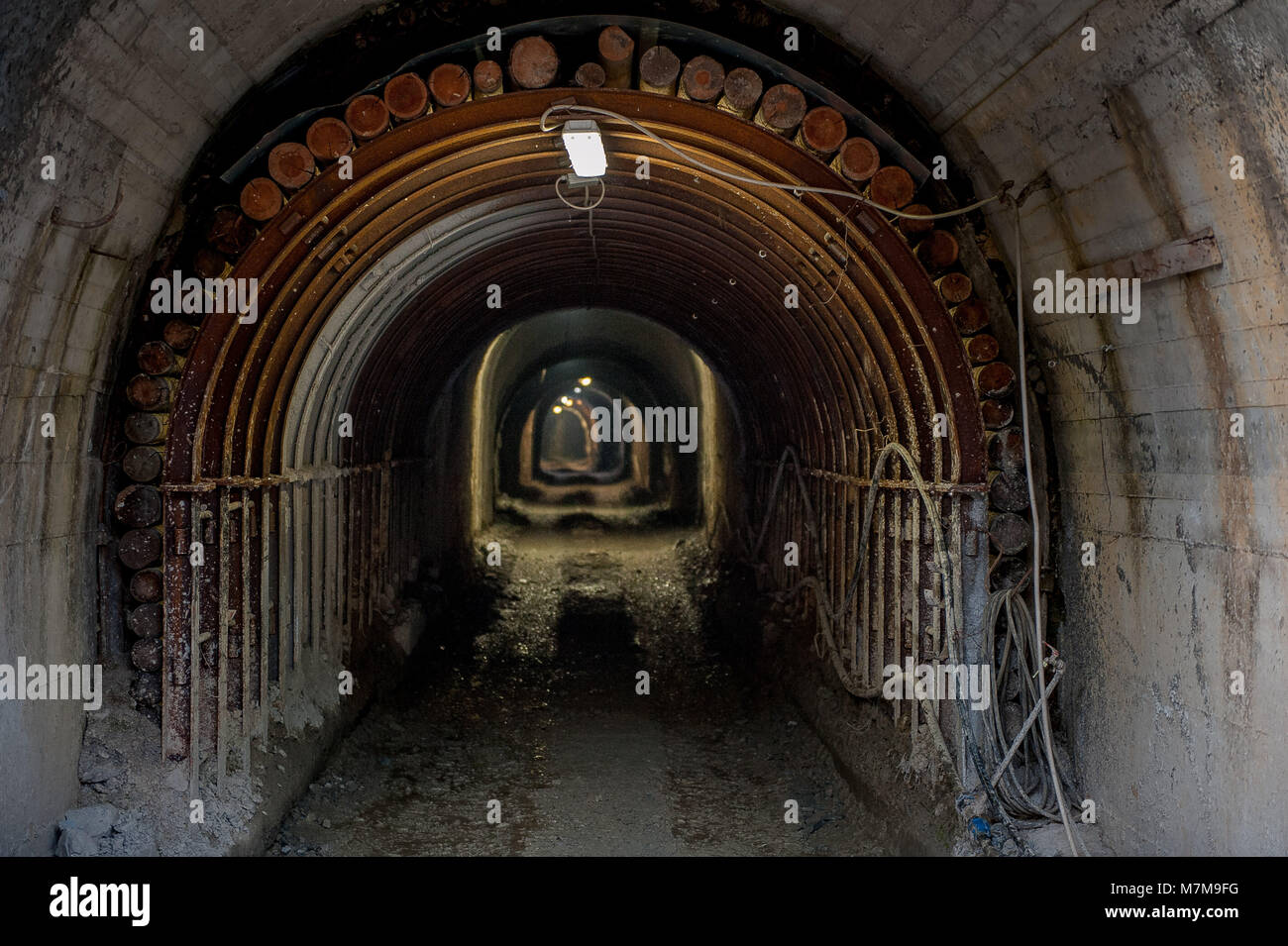 Mine shaft collapse hi-res stock photography and images - Alamy