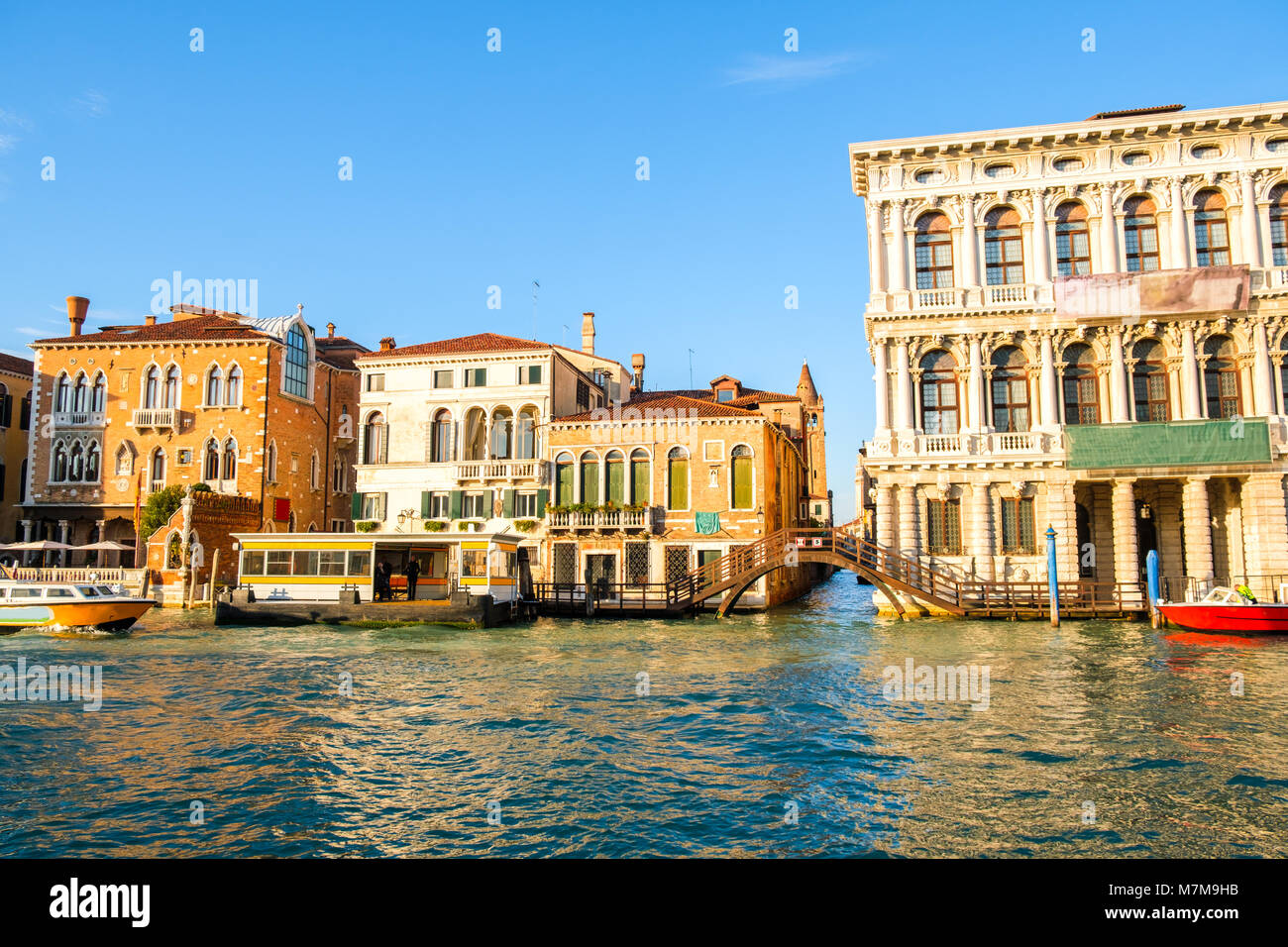 Ancient architecture traditional buildings in Grand Canal, Venice ...