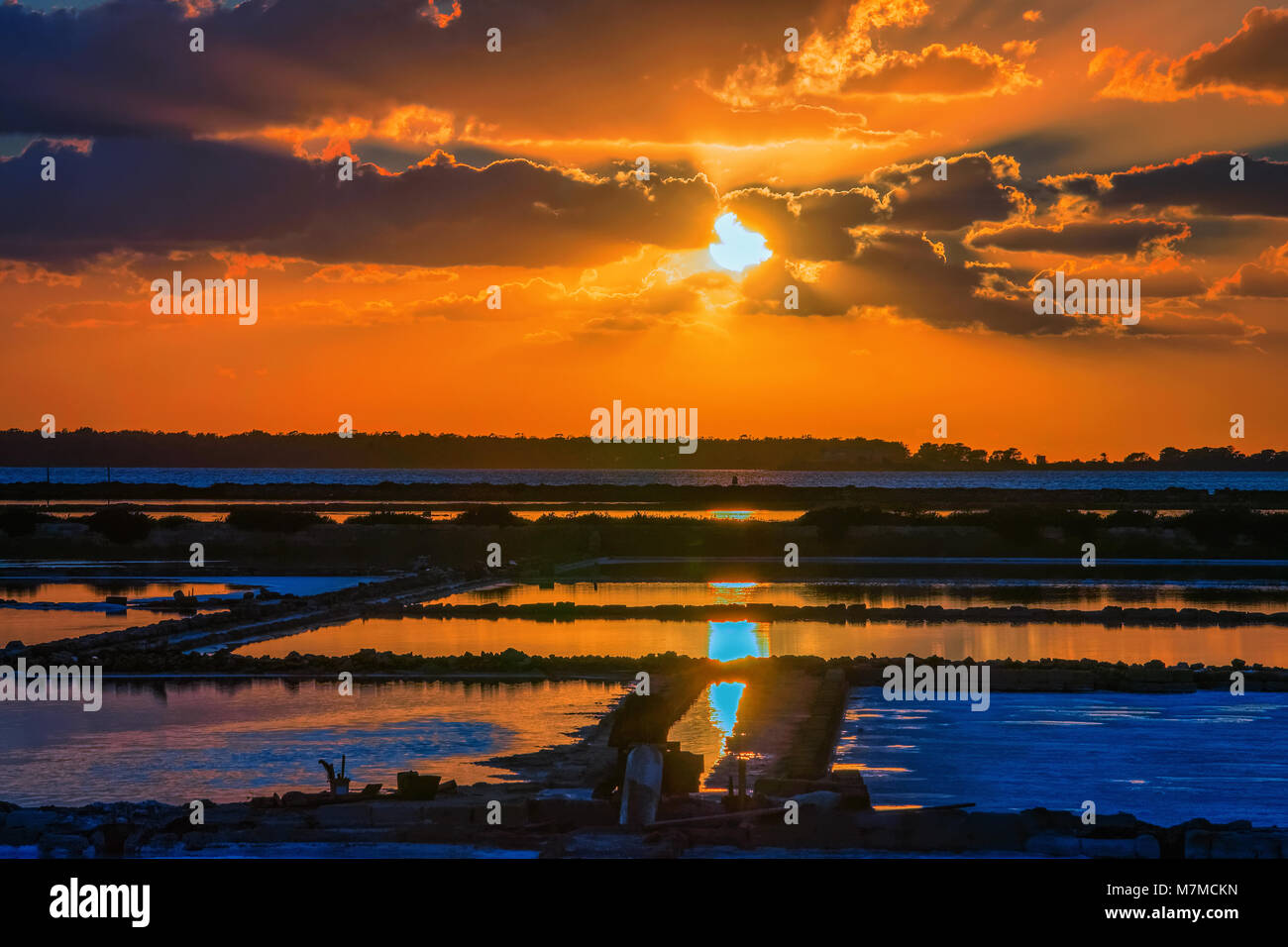 Mothia salt hi-res stock photography and images - Alamy