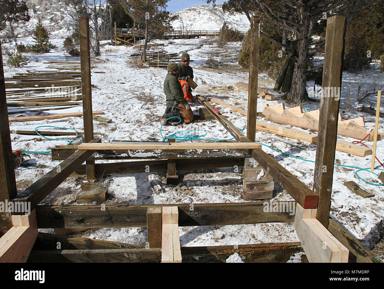Crew building boardwalk to Jupiter Terrace Crew building boardwalk to ...