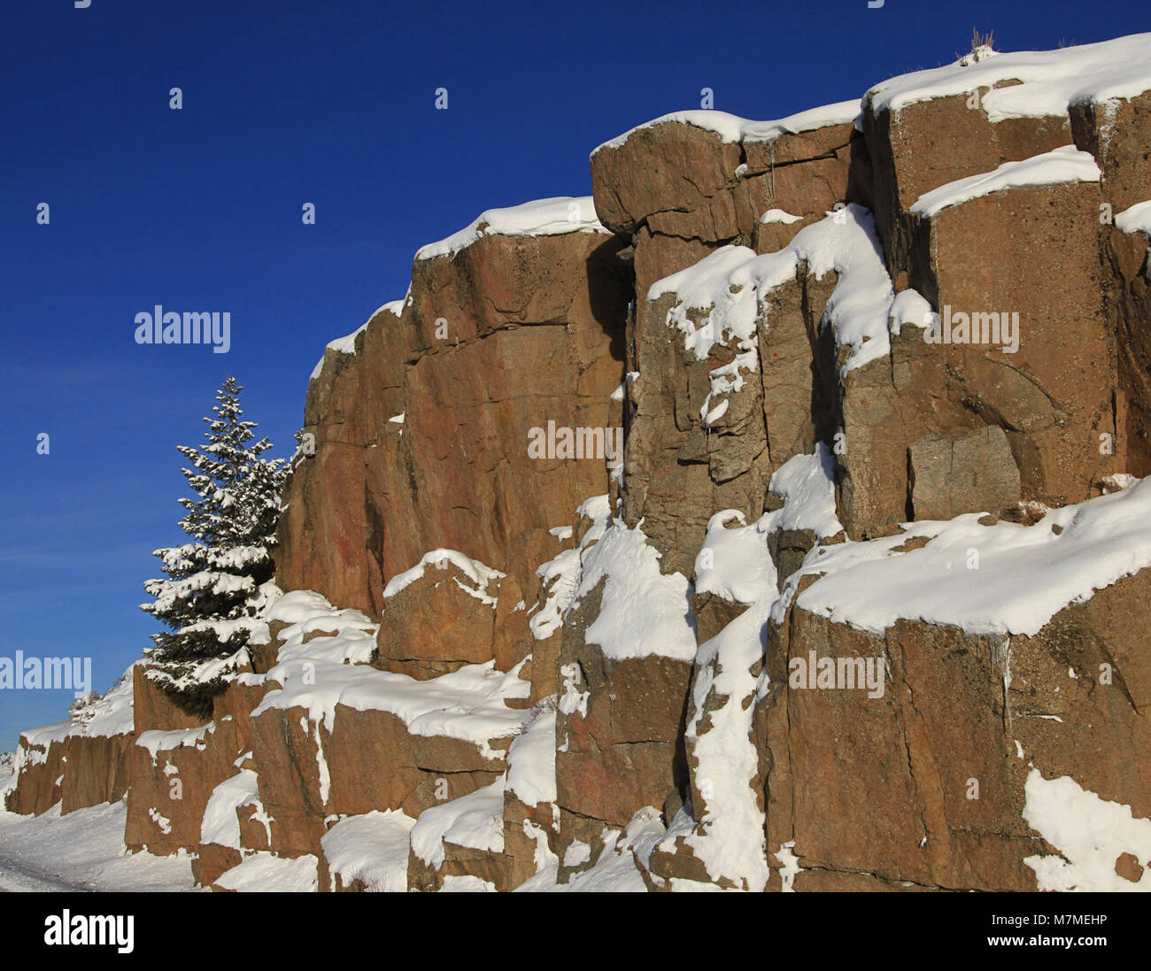 Cliff in Lamar Canyon Cliff in Lamar Canyon Stock Photo - Alamy