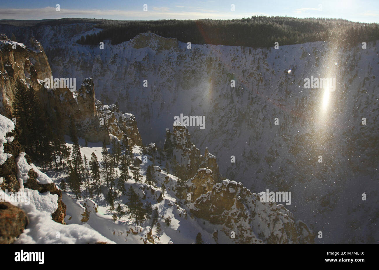 Sun light reflecting off ice crystals in the Grand Canyon Sun light ...