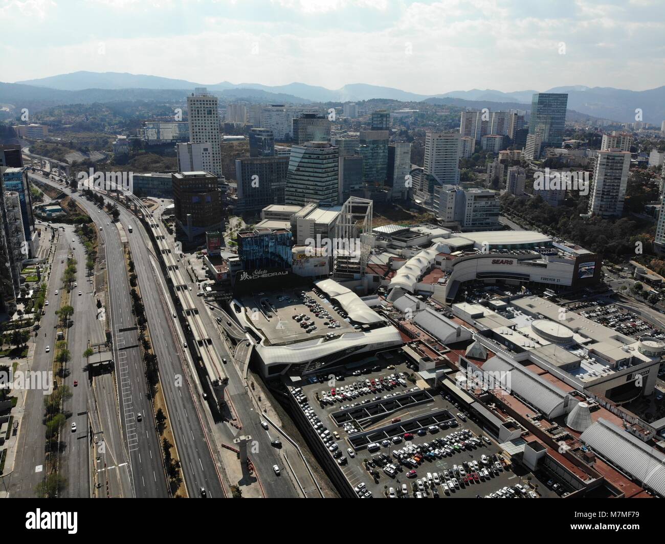 Mexico city skyscrapers in santa hi-res stock photography and images ...
