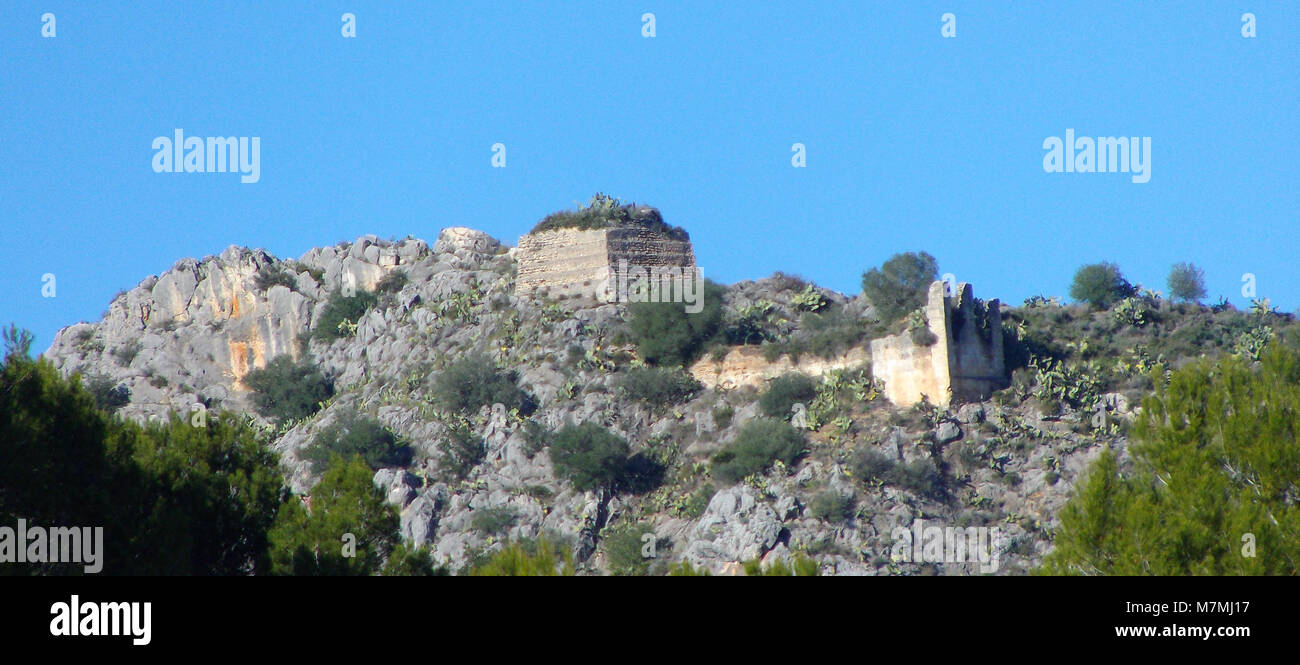 Castell de xativa hi-res stock photography and images - Alamy
