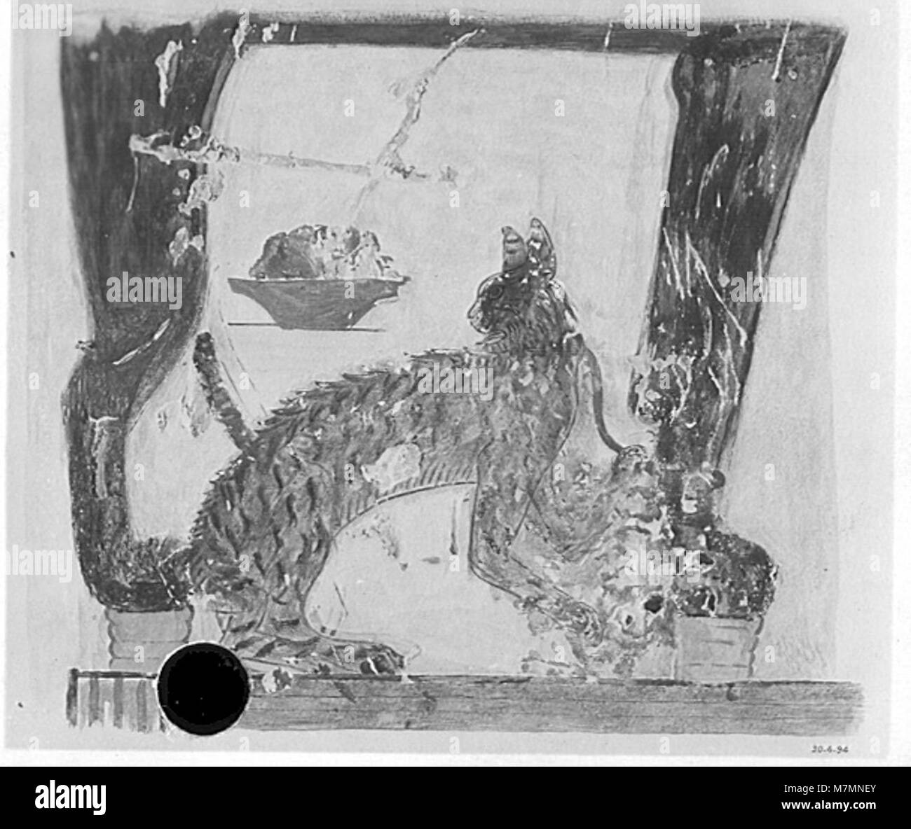 Egyptian cat tomb hi-res stock photography and images - Alamy