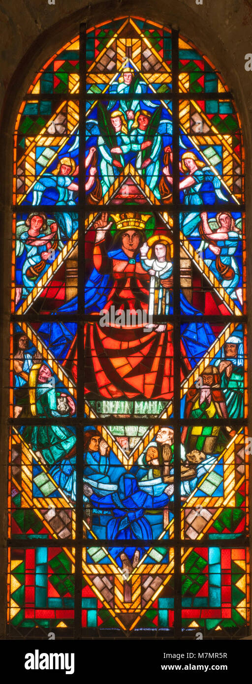 Swiss stained glass windows hi-res stock photography and images - Alamy