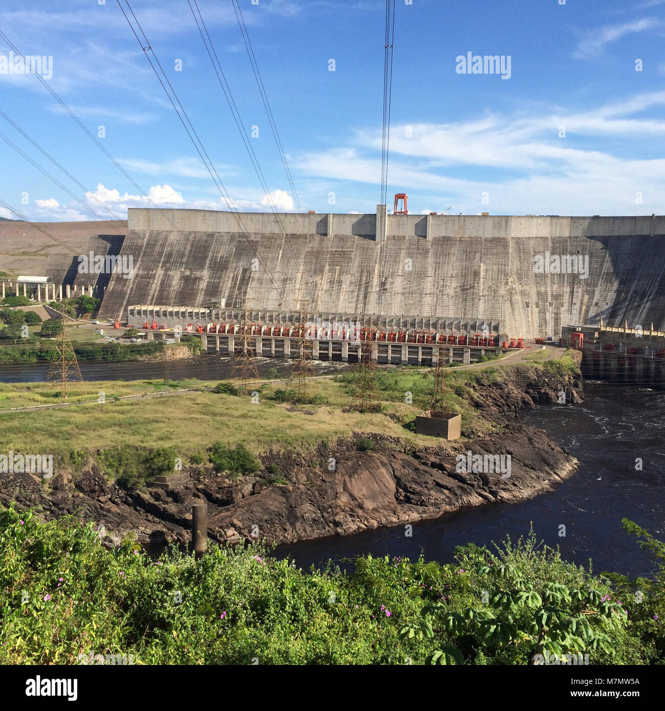 Major hydroelectric facility hi-res stock photography and images - Alamy