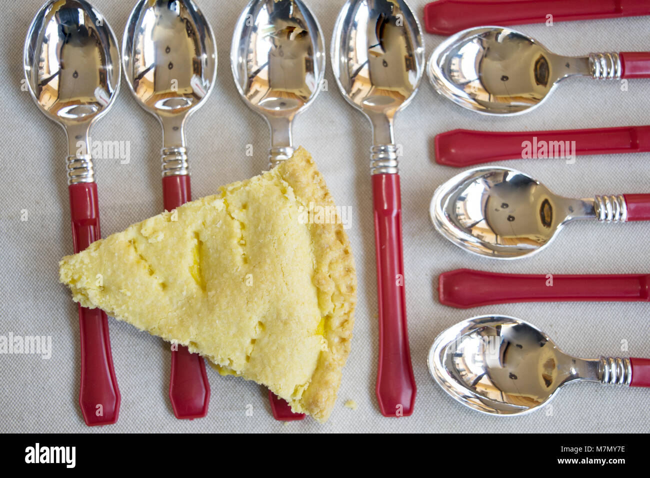 Wedge shape slice hi-res stock photography and images - Alamy