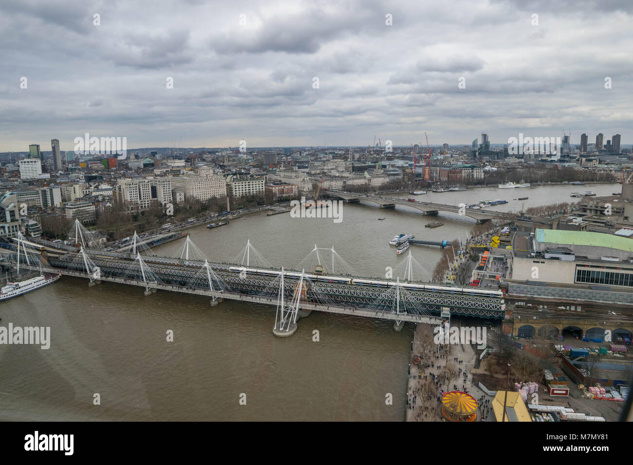 Aerial view of london hungerford bridge hi-res stock photography and ...