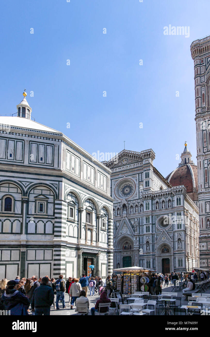 Pisa, Pisa Province, Tuscany, Italy. Campo dei Miracoli, or Field of ...