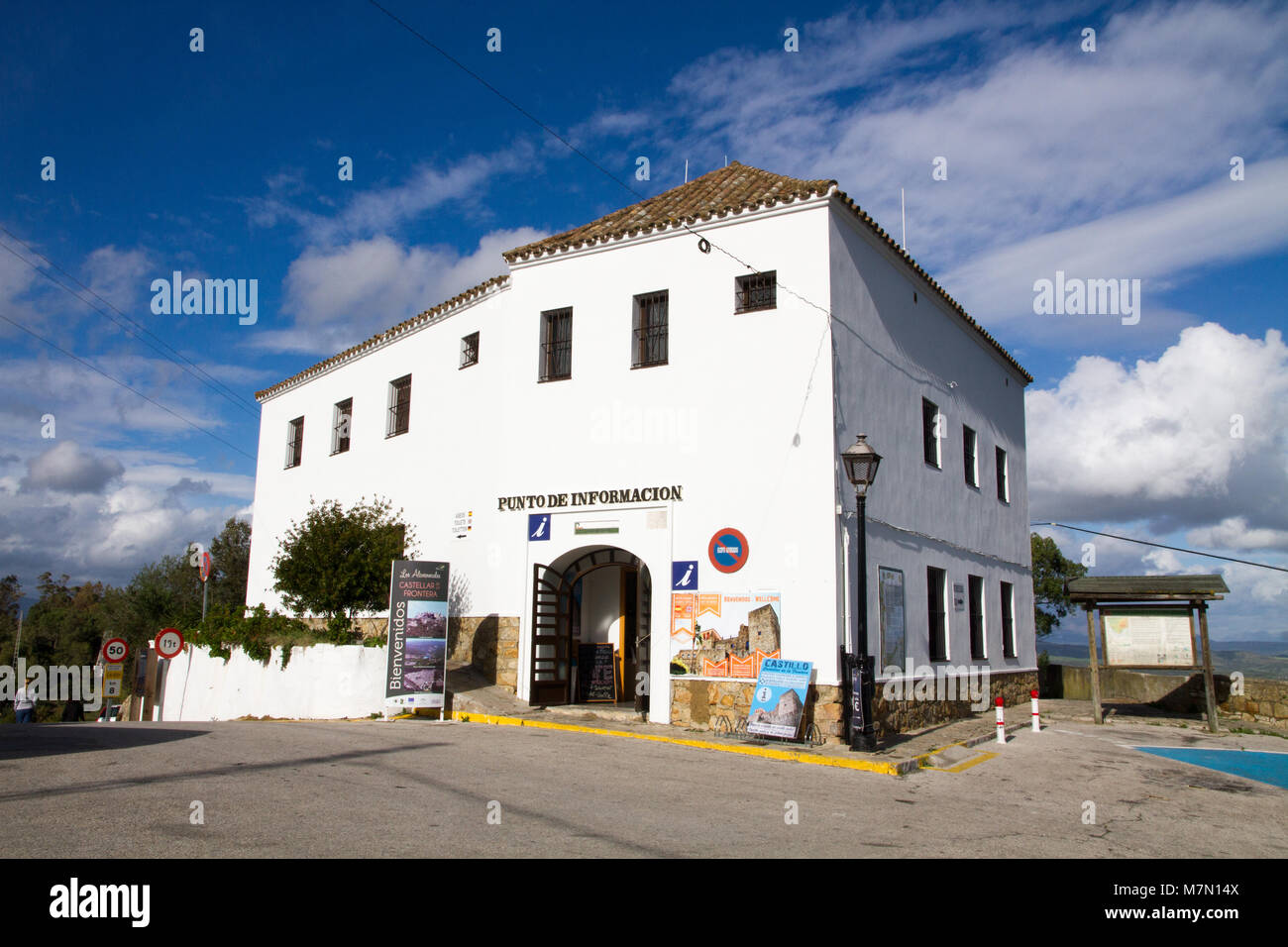 "Castillo de Castellar" village town, "Castellar de la Frontera ...