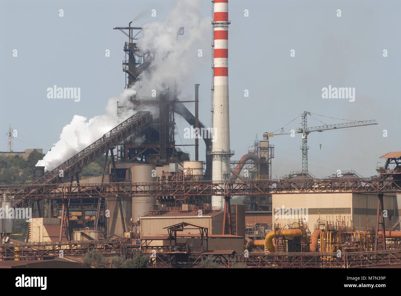 Tuscany (Italy), Piombino steel plant Stock Photo - Alamy