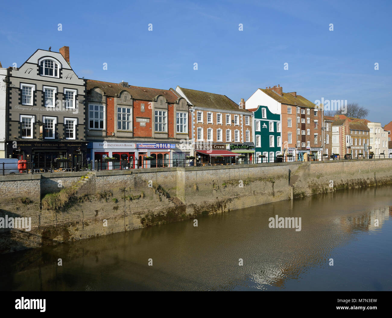 River Parrett and West Quay, Bridgwater, Somerset Stock Photo - Alamy