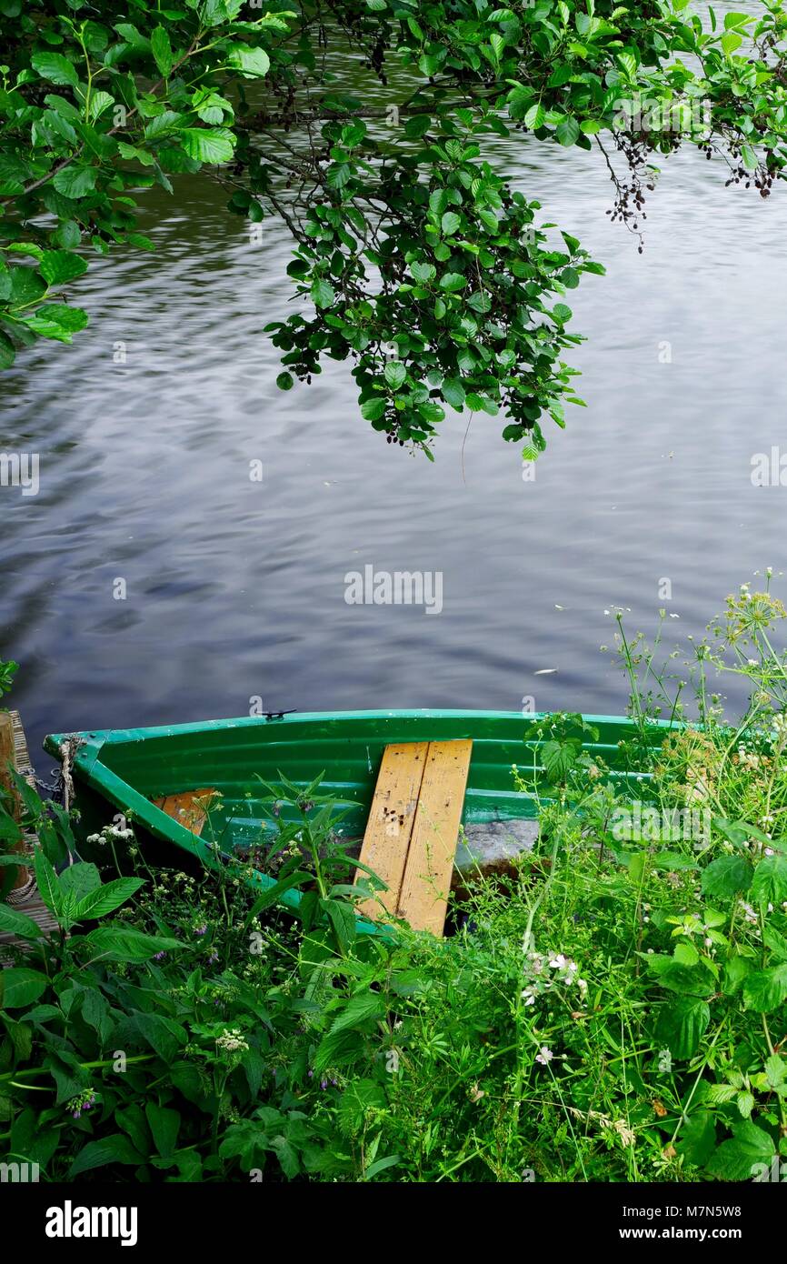 Riverside valley park exeter hi-res stock photography and images - Alamy