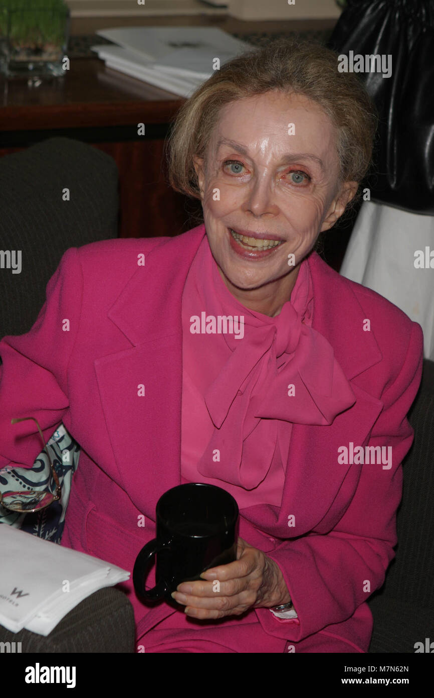 DR.JOYCE BROTHERS 2006 Photo By John Barrett-PHOTOlink Stock Photo - Alamy