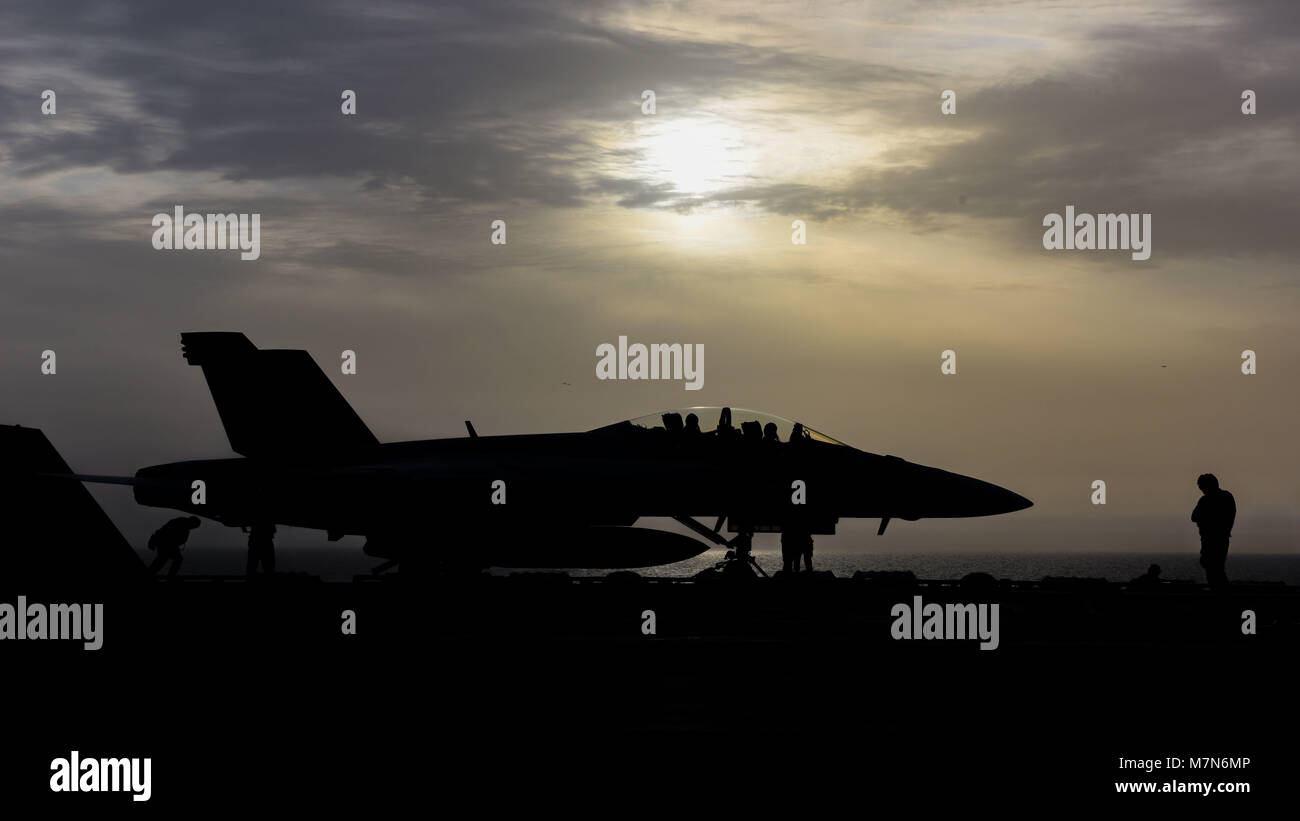 2056 squadron hi-res stock photography and images - Alamy