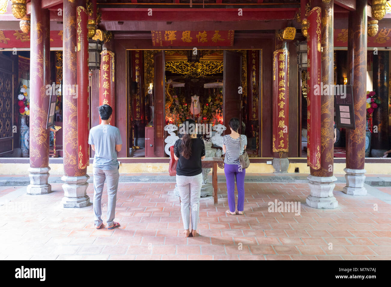 Bach Ma temple, Hanoi, Vietnam Stock Photo - Alamy
