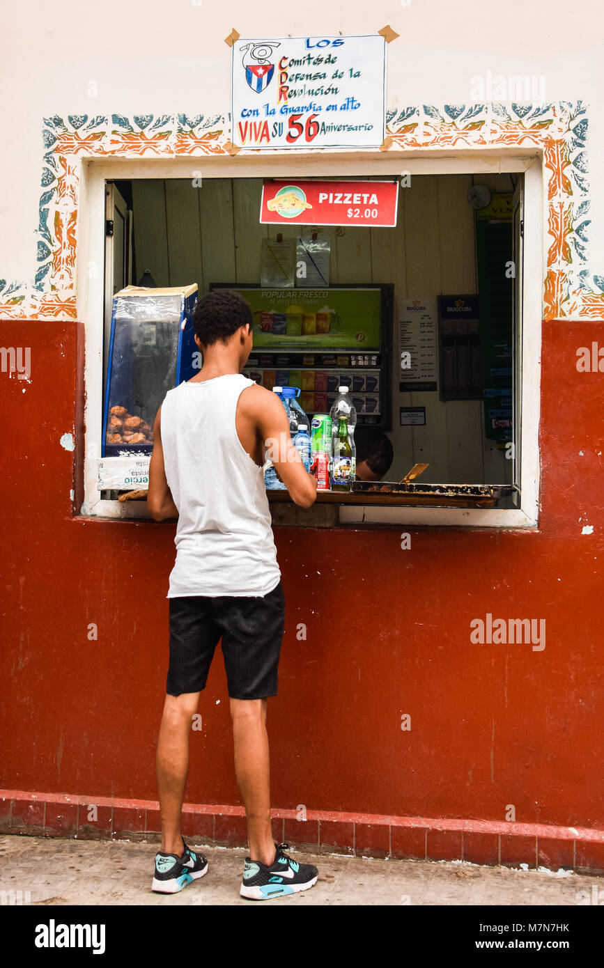Street Food, Habana Vieja, Havana, Cuba Stock Photo - Alamy