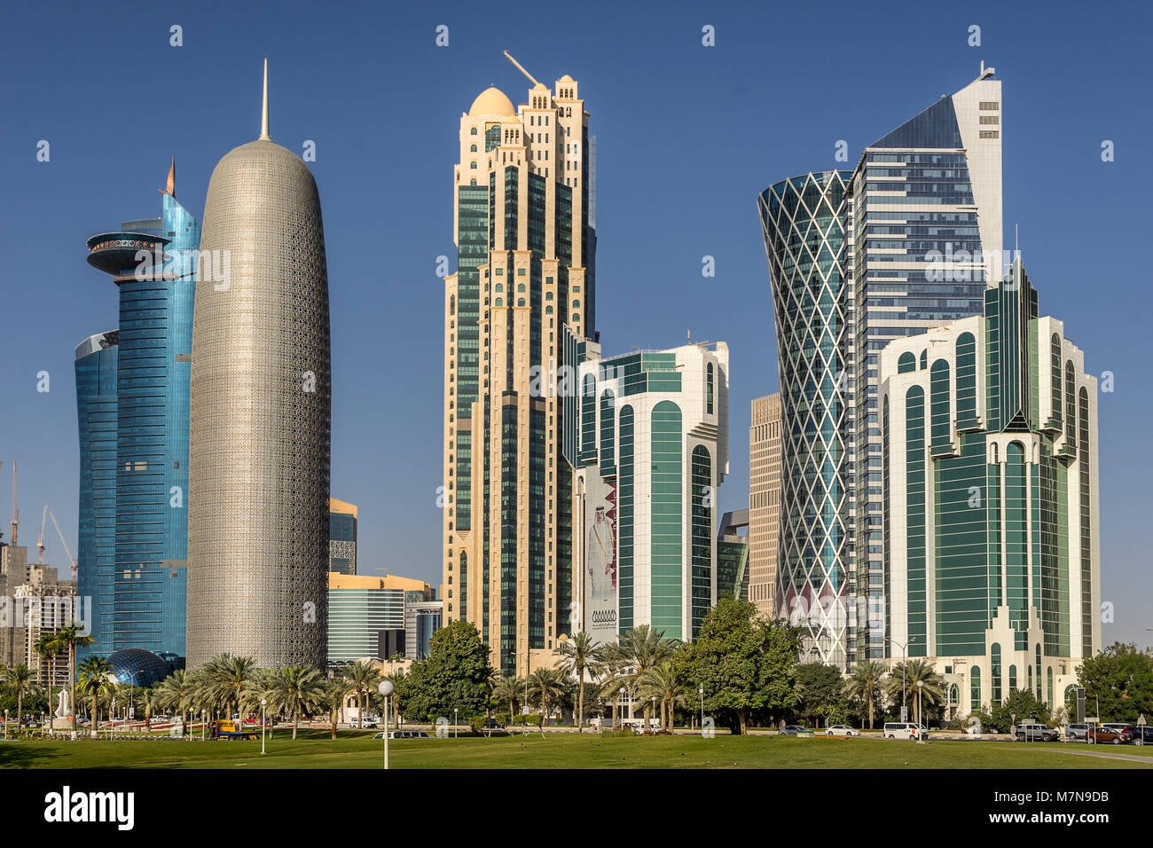 Hotel doha sheraton doha qatar hi-res stock photography and images - Alamy