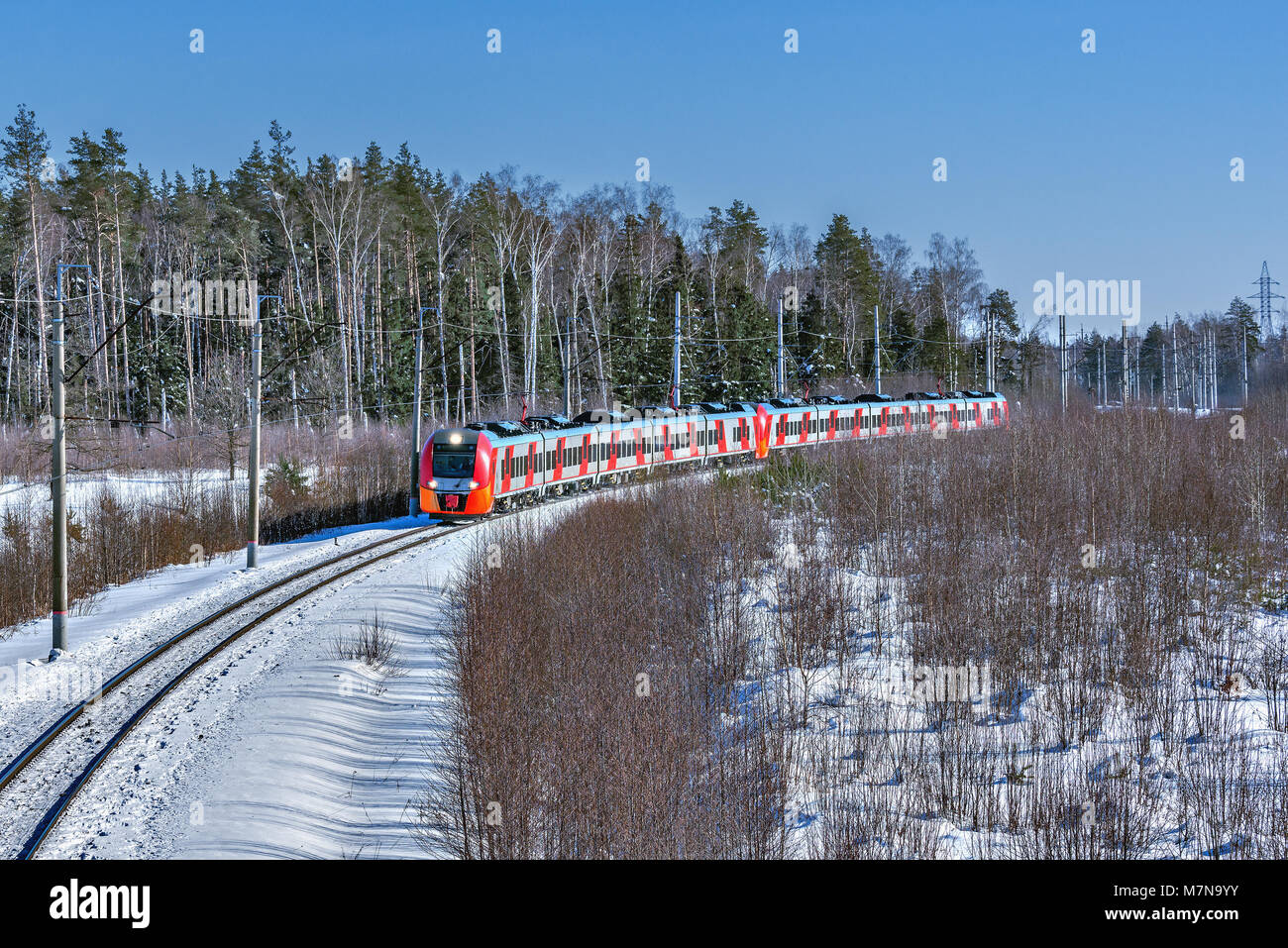 Modern express locomotive hi-res stock photography and images - Alamy