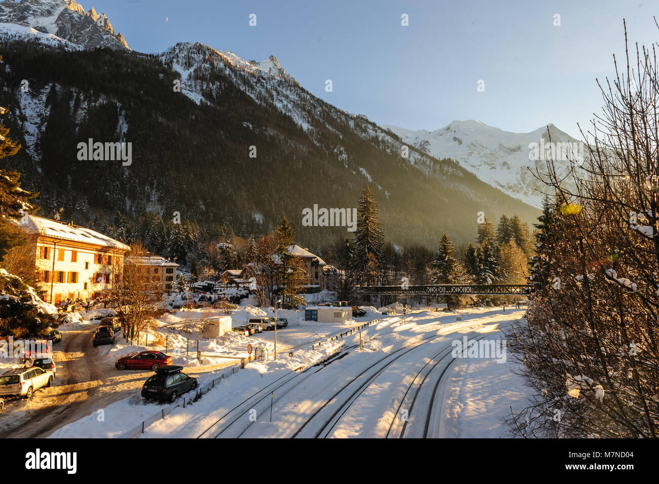 Sunset in Chamonix de Mont Blanc Stock Photo - Alamy