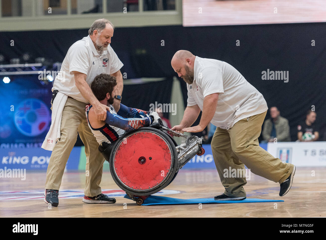 Wheelchair rugby usa vs australia hi-res stock photography and images ...