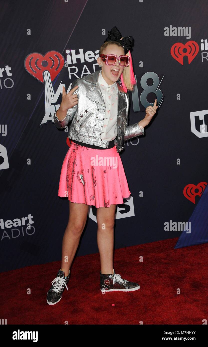 Los Angeles, CA, USA. 11th Mar, 2018. JoJo Siwa at arrivals for ...