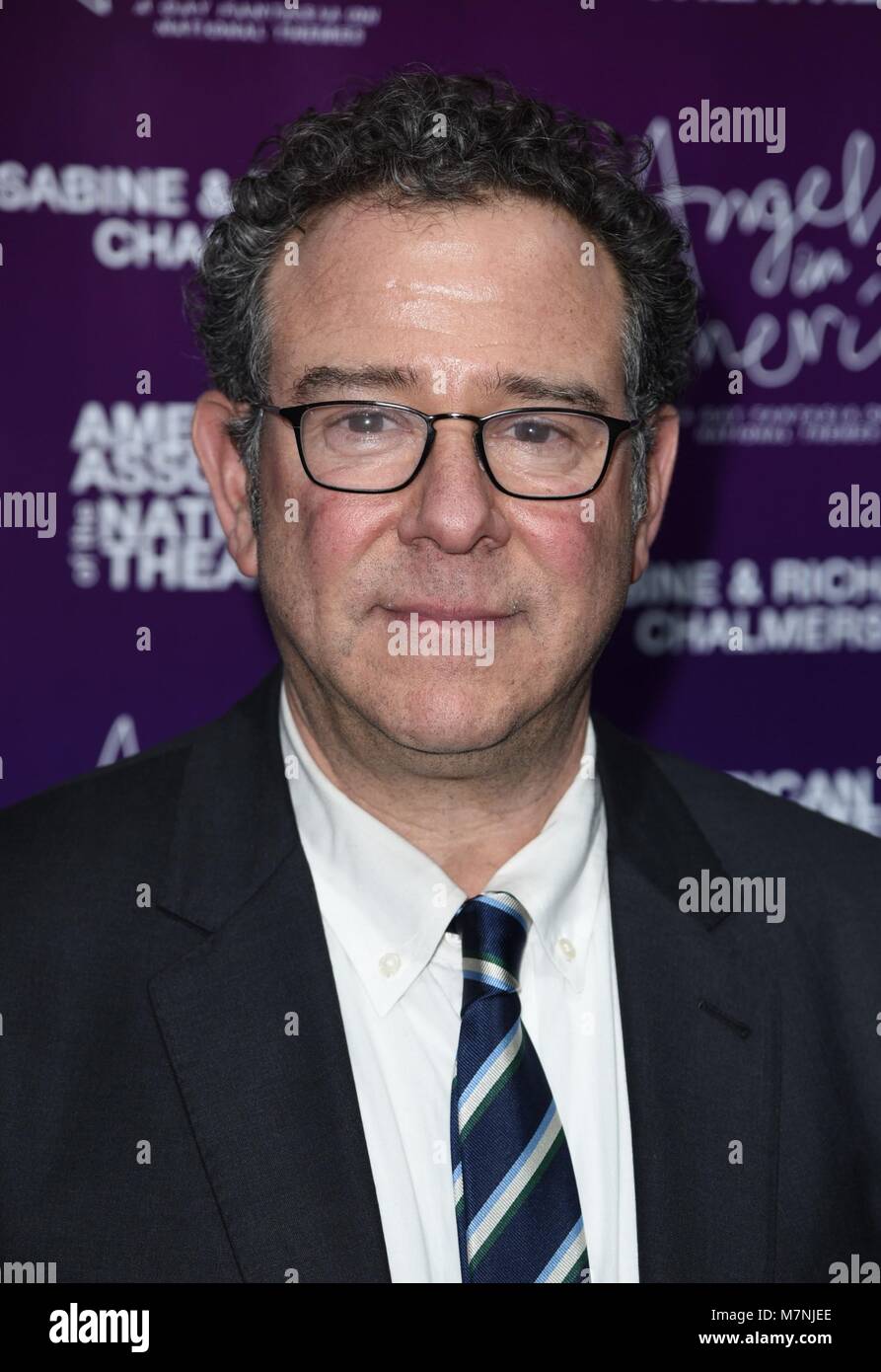 Public greif hi-res stock photography and images - Alamy