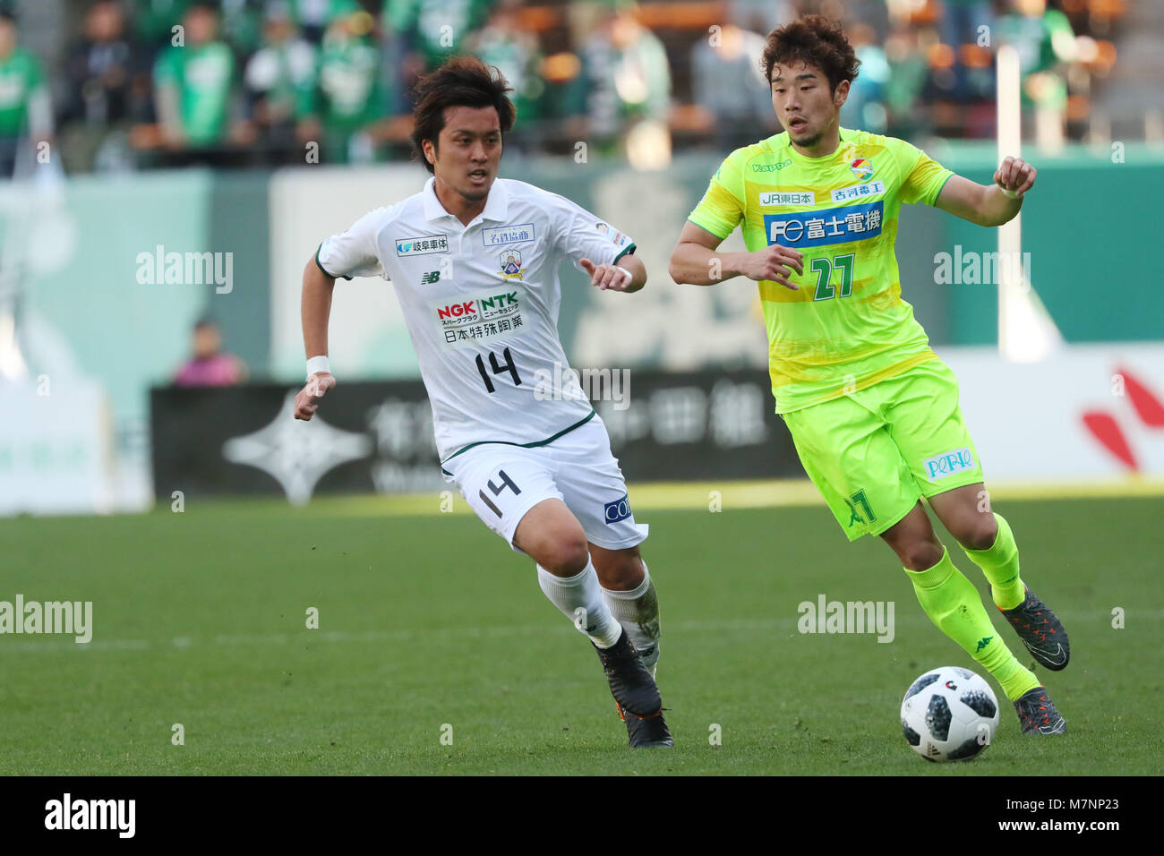 Fukuda Denshi Arena, Chiba, Japan. 11th Mar, 2018. (L to R) Koya Kazama (FC Gifu), Toshiya ...