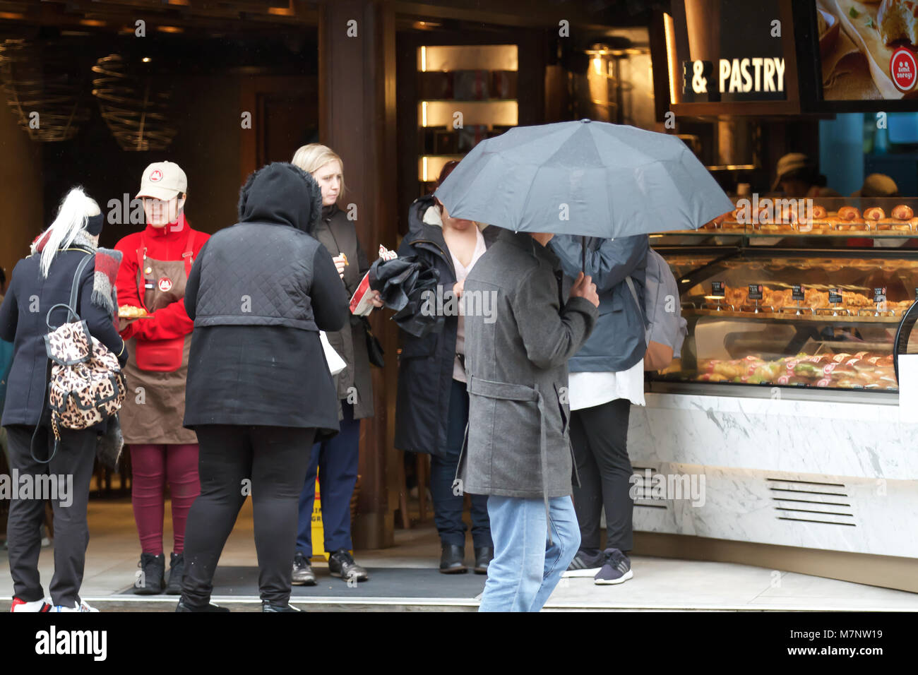 Oxford St London,UK,12th March 2018,Dull, wet and miserable Day in ...