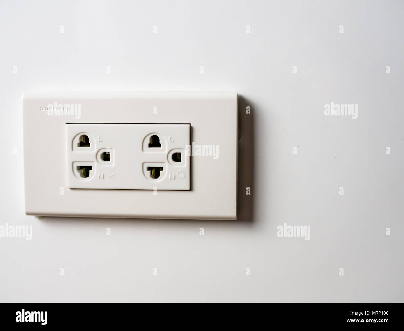 Unplugged Cable Socket Stock Photos & Unplugged Cable Socket Stock ...