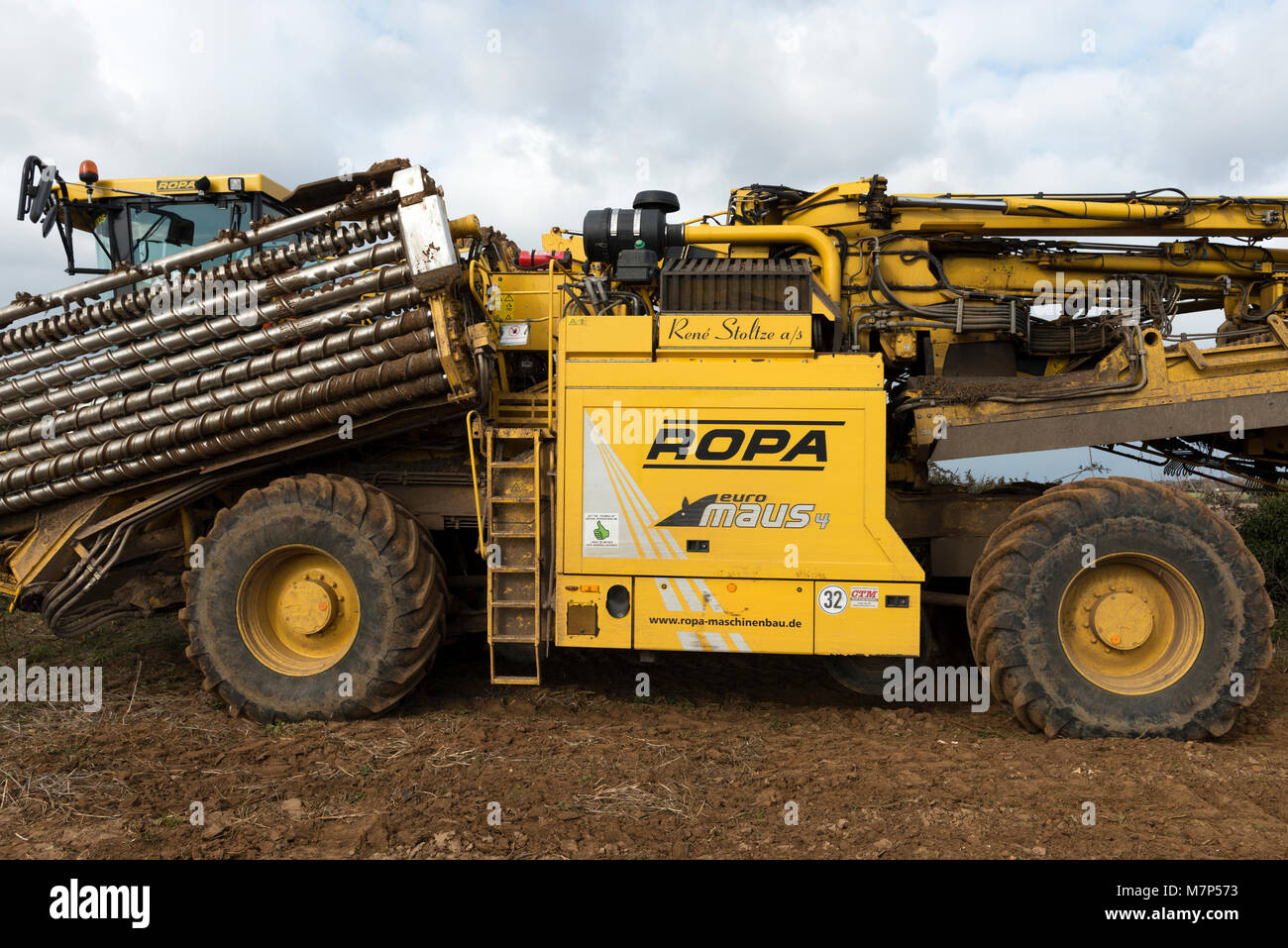 Beet loader hi-res stock photography and images - Alamy