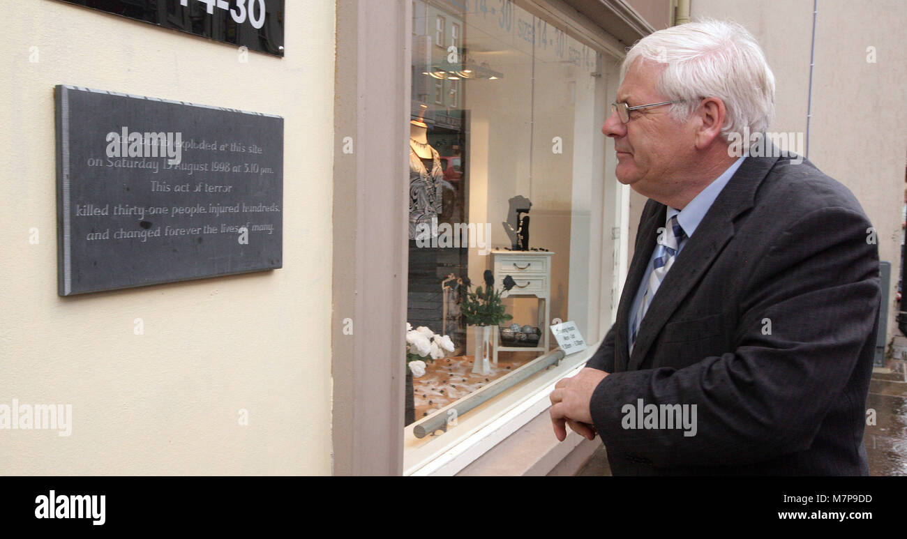 Michael Gallagher who lost his son Aidan in the omagh Bomb reads for ...