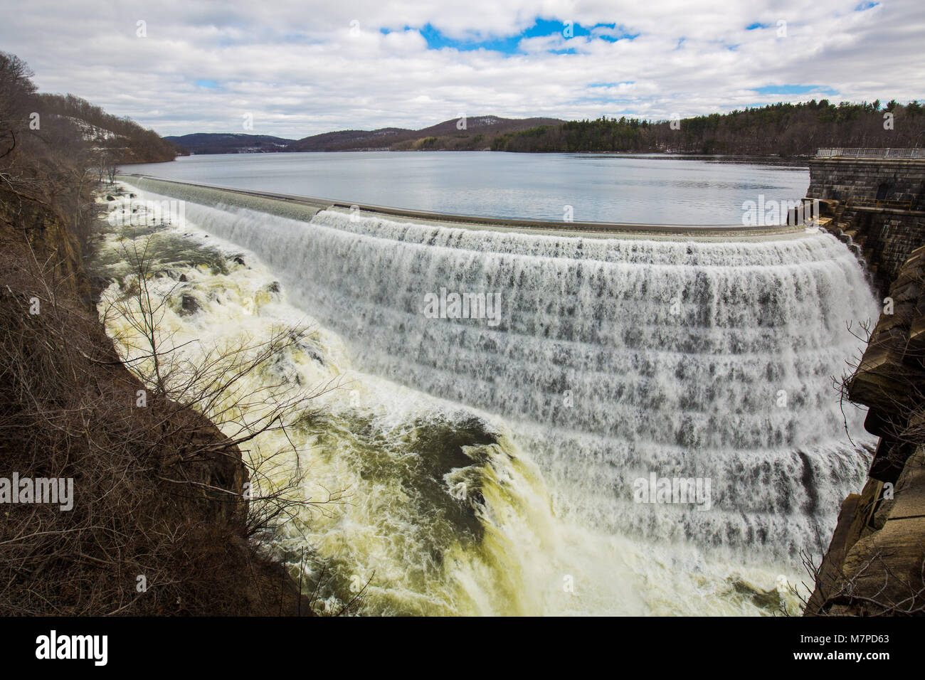 Water dam reservoir building in winter waterfall Stock Photo - Alamy