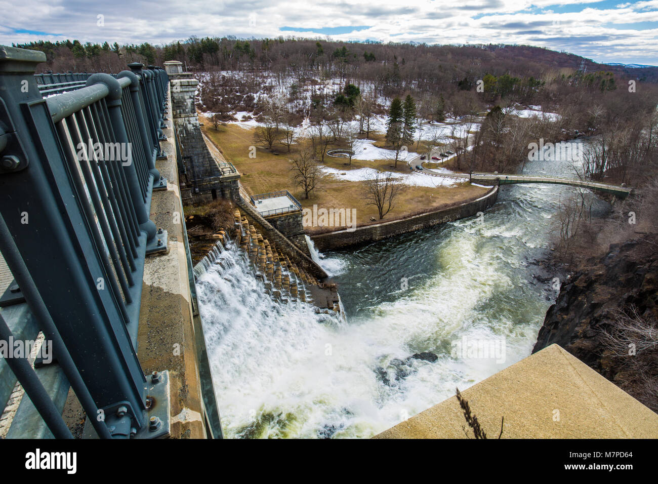 Water dam reservoir building in winter waterfall Stock Photo - Alamy
