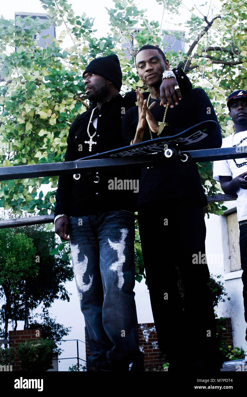 Curtis Jackson aka 50 Cent and Deandre Way aka Soulja Boy behind the ...