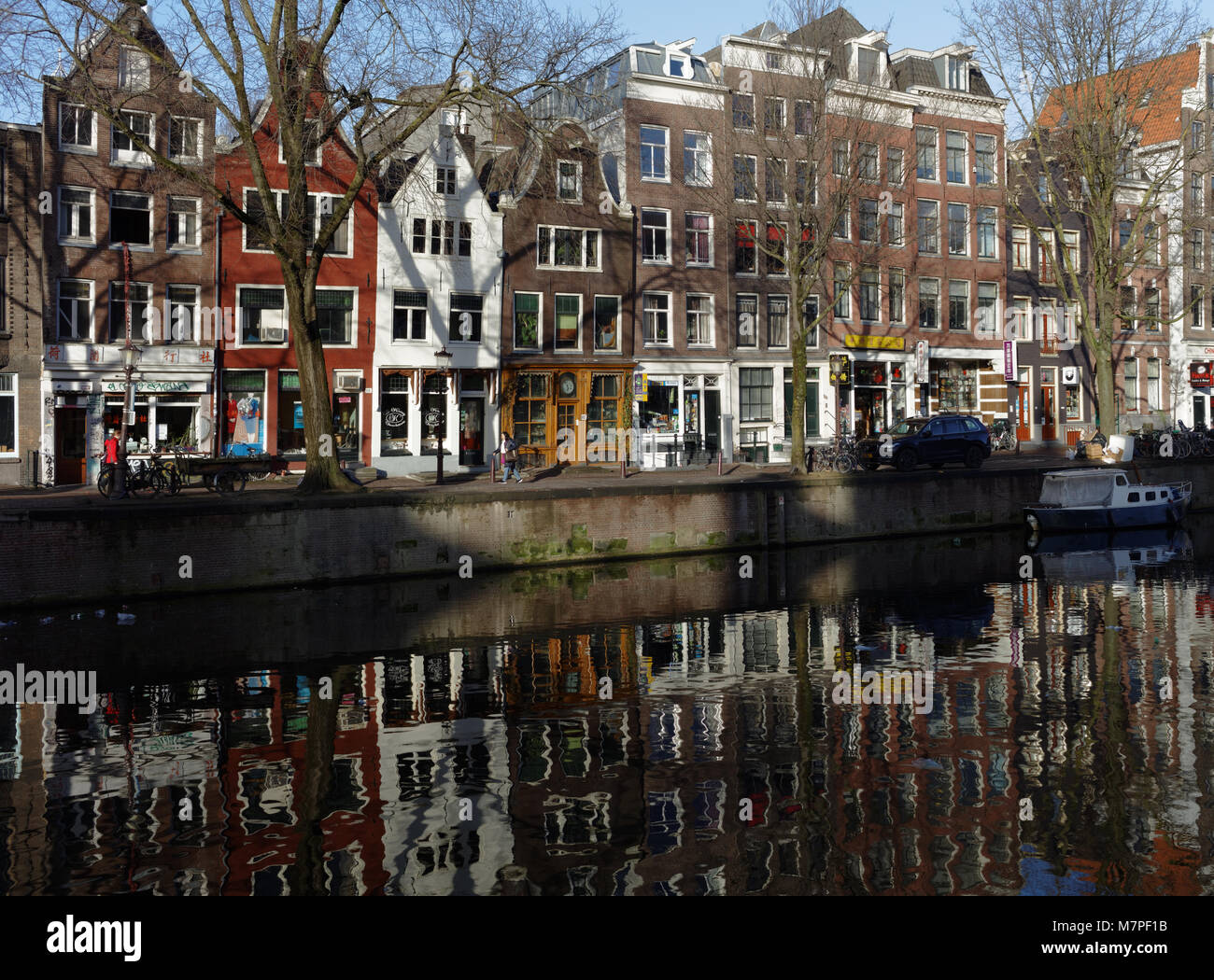 17th century street scene amsterdam hi-res stock photography and images ...