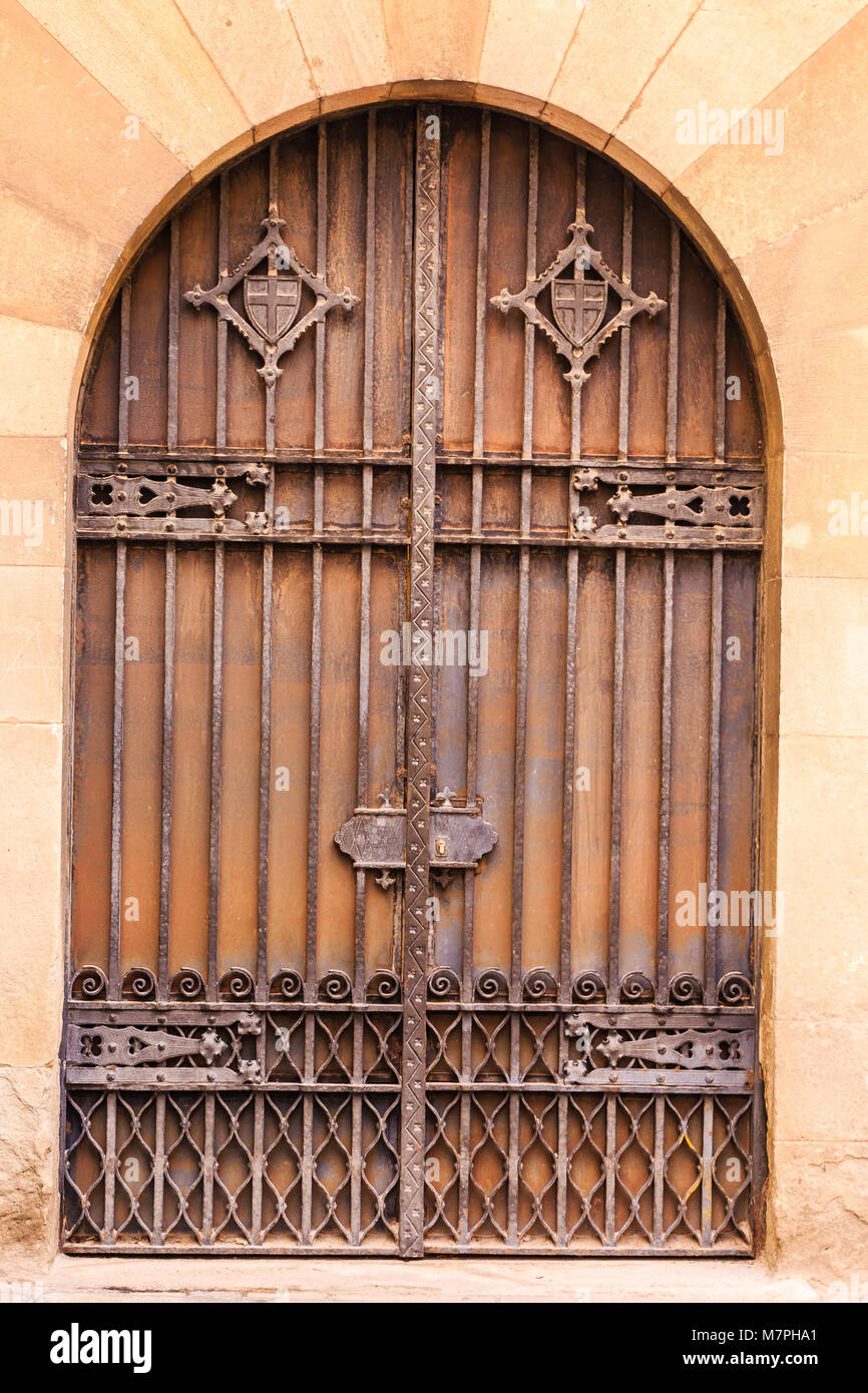 Spanish iron gate hi-res stock photography and images - Alamy
