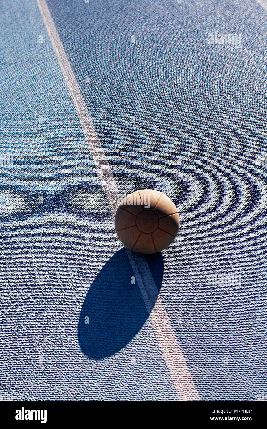 Blue running track hi-res stock photography and images - Alamy