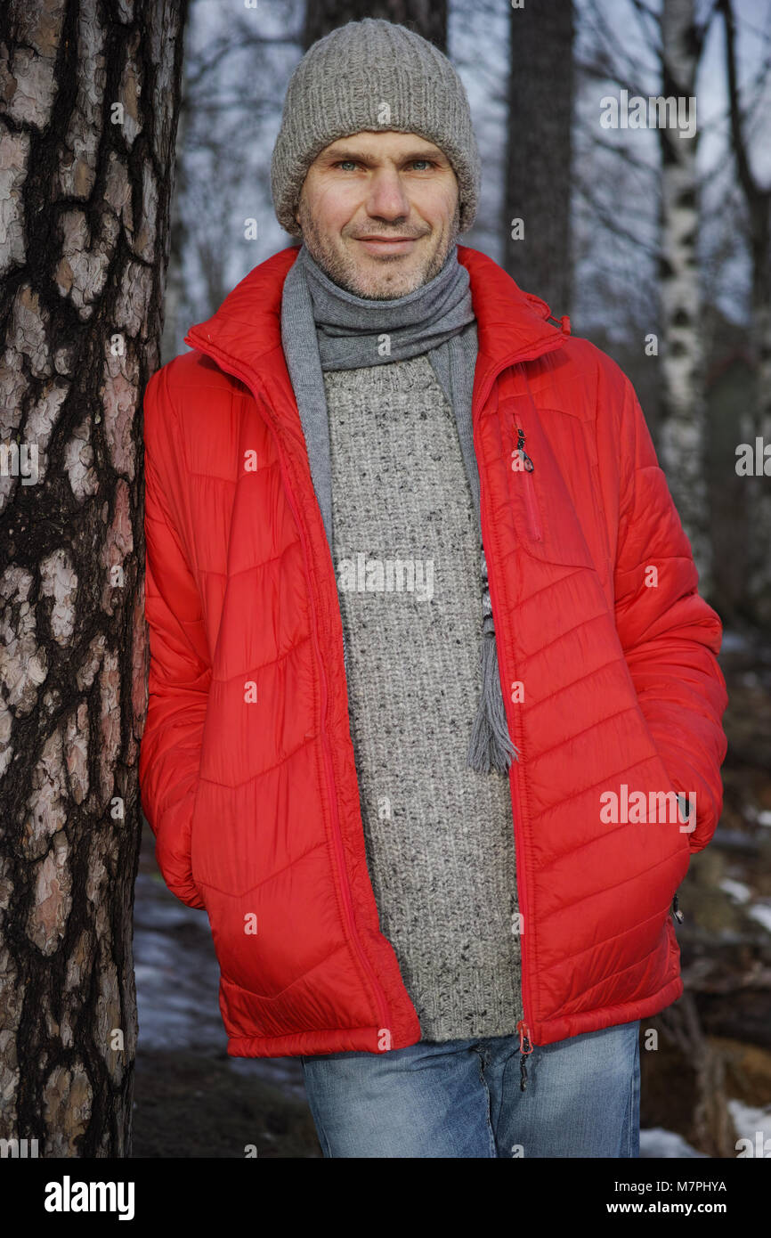 Under a pine tree hi-res stock photography and images - Alamy