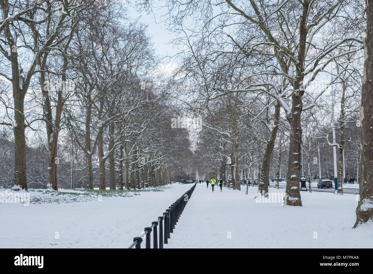 Cold breeze winter weather hi-res stock photography and images - Alamy