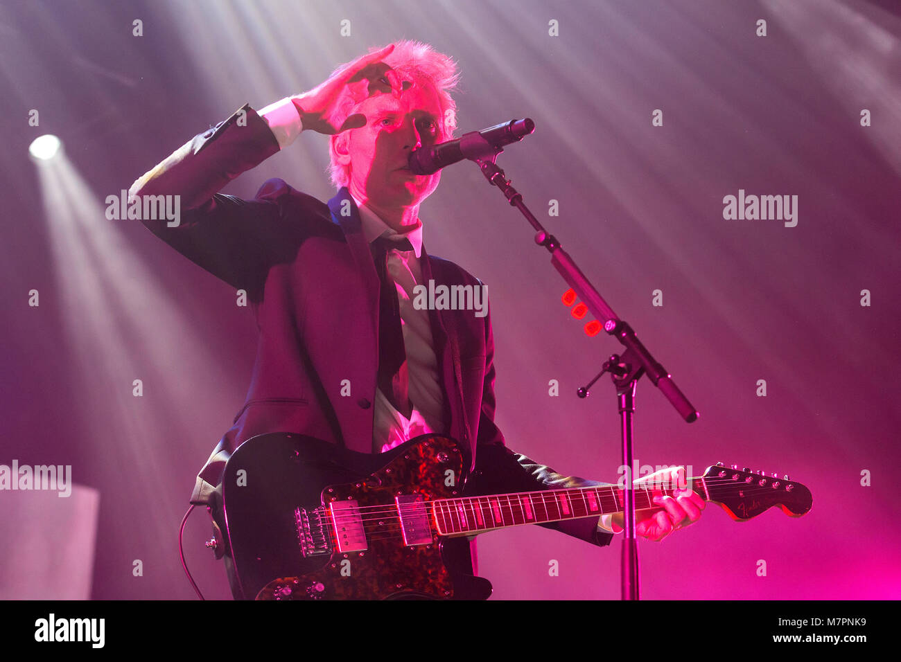 Franz Ferdinand, Alex Kapranos Stock Photo - Alamy