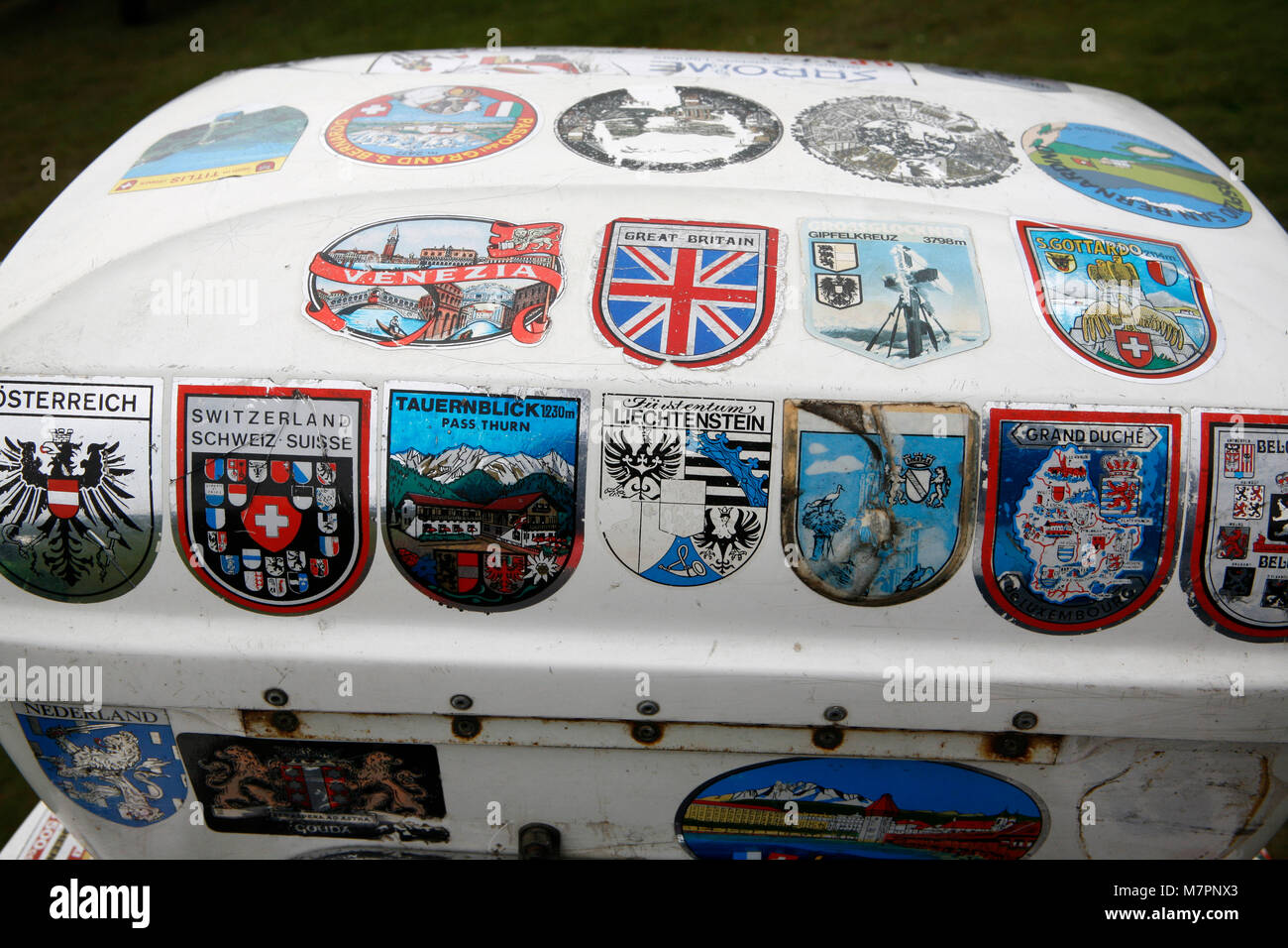 100 stickers hi-res stock photography and images - Alamy