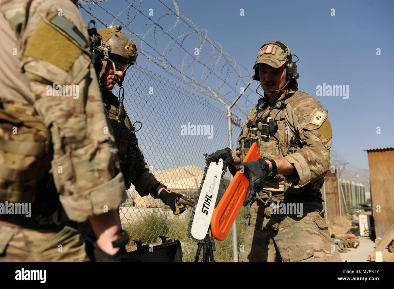 BAGRAM AIRFIELD, Afghanistan -- (U.S. Air Force photo by Maj. Brandon ...
