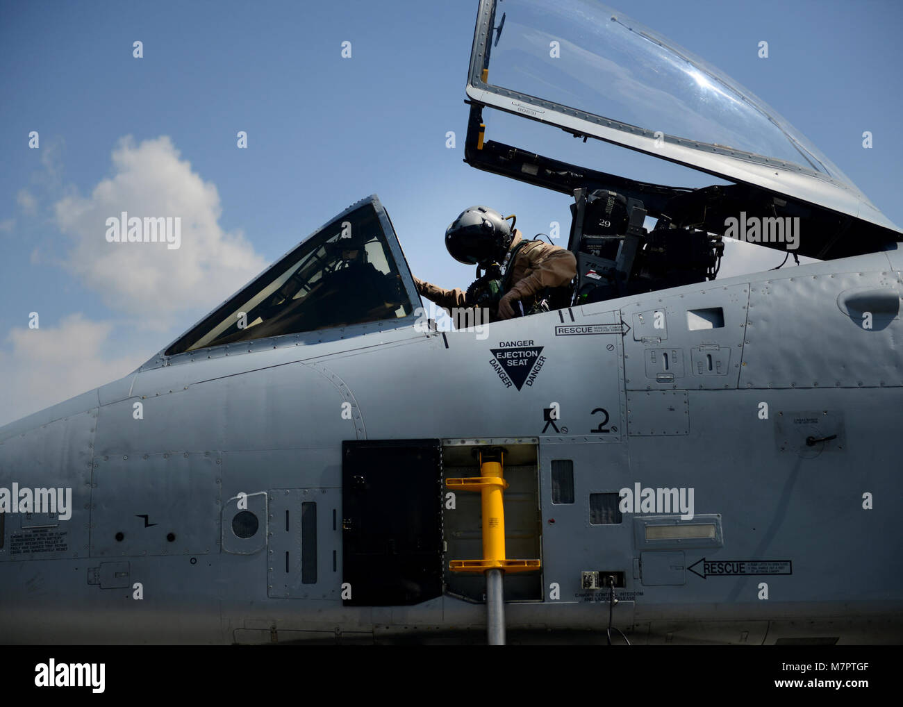U.S. Air Force Major Mark Loranger, 455th Expeditionary Fighter ...