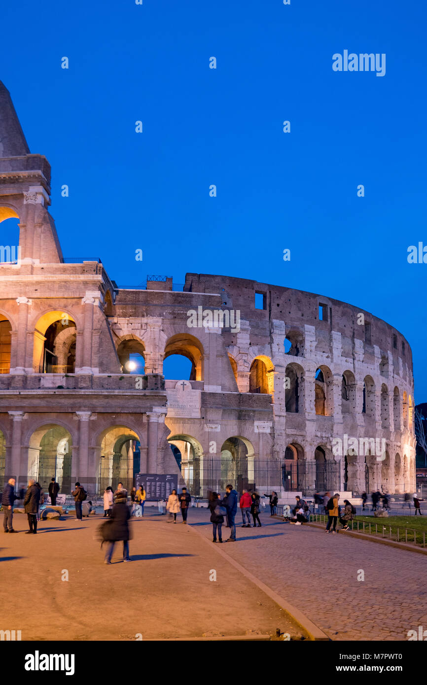 Romans colosseum square hi-res stock photography and images - Alamy